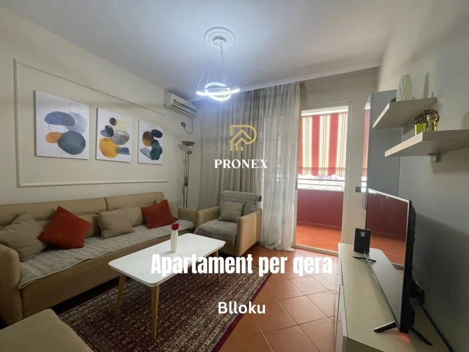 Tirane, jepet me qera apartament 2+1 Kati 7, 100 m² 800 € (Blloku ...