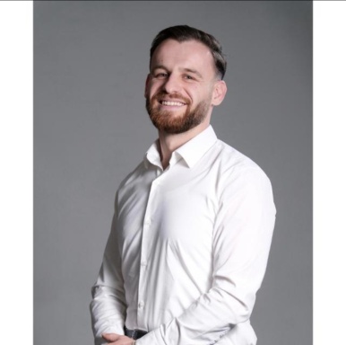 Erjon Mustafaraj | njoftime.com